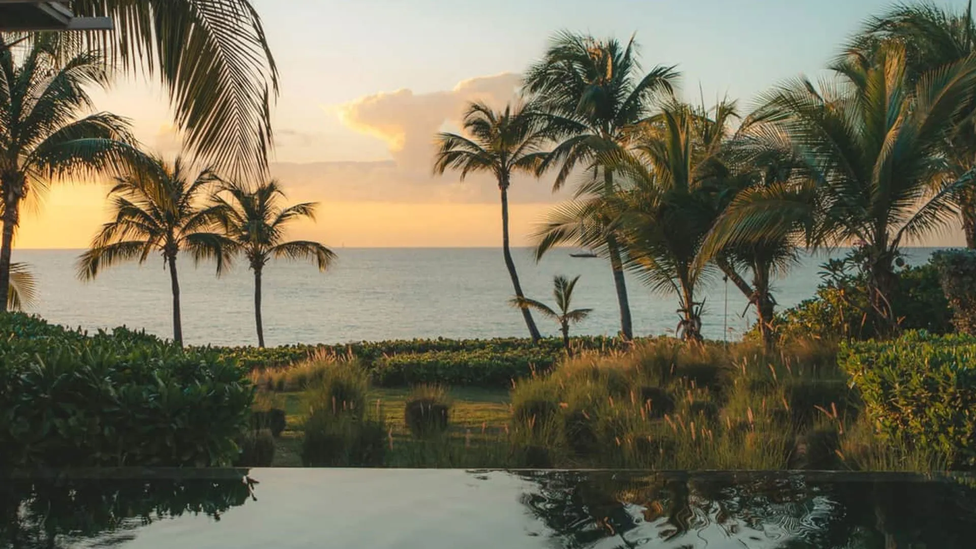 4 Bedroom Oceanfront Villa